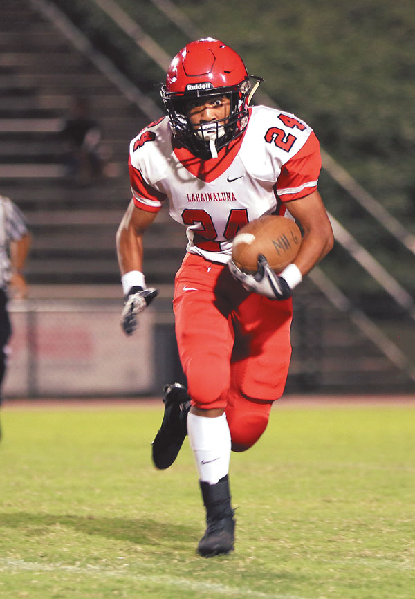 This week in MIL Football | News, Sports, Jobs - Maui News